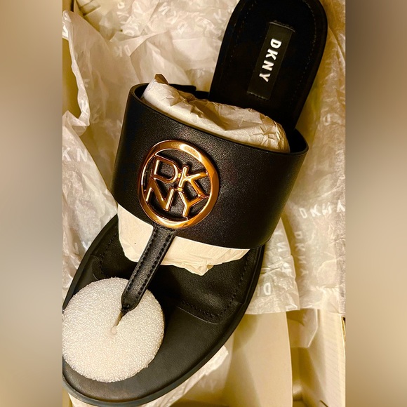 Dkny | Shoes | New Dkny Dezza Flat Slide | Poshmark